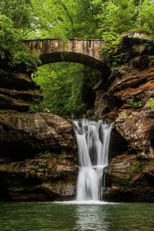 Upper Falls, Old Man& X27;s Cave Unit, Hocking Hills State Park, Ohio ...