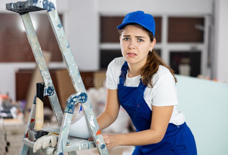 Upset Female Foreman Unhappy with Work Done Stock Photo - Image of tool ...