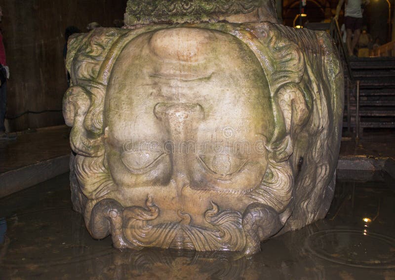 Medusa Head Basilica Cistern Istanbul Turkey Editorial Photography ...
