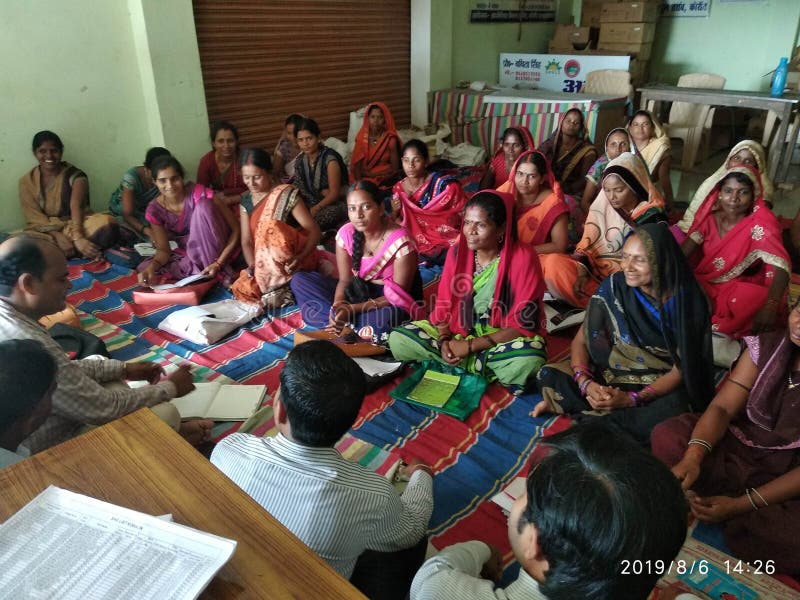 Upsrlm editorial photo. Image of women, upsrlm, nrlm - 155591401