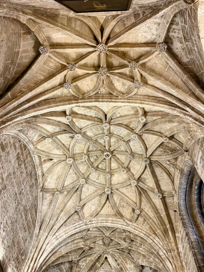Gothic Vaulted Ceiling with Ribs and Bosses Stock Photo - Image of ...