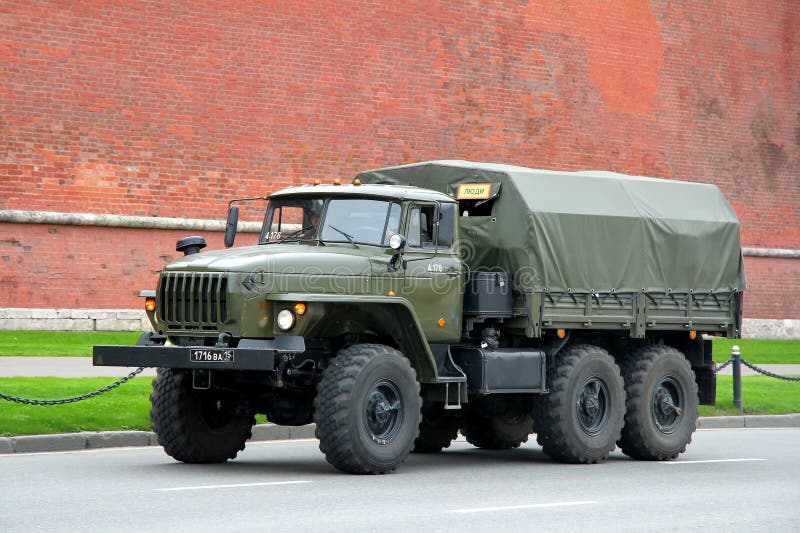 URAL-4320 family trucks editorial image. Image of crowd - 26603180