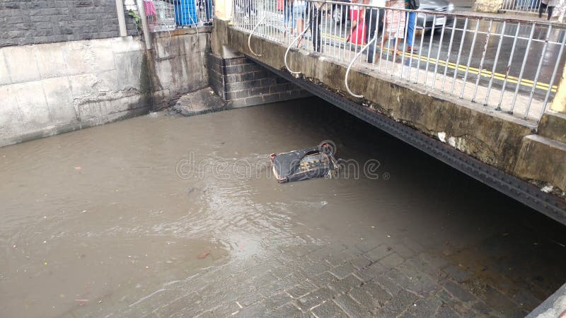 Urban Environmental Pollution Stock Image - Image of drain, city: 142120961