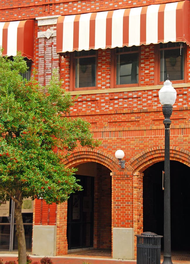Urban Street Corner stock image. Image of tree, streetlamp - 4509627