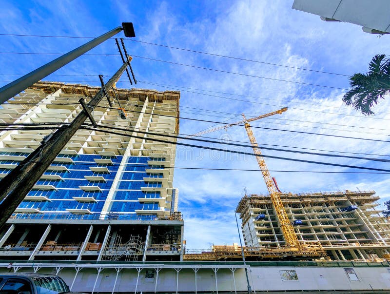 Urban Transformation: Building Under Construction in Honolulu Editorial ...