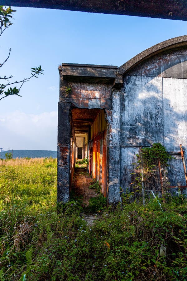 Urbex Exploration of Old Tattied Houses with Mark of Rust and ...