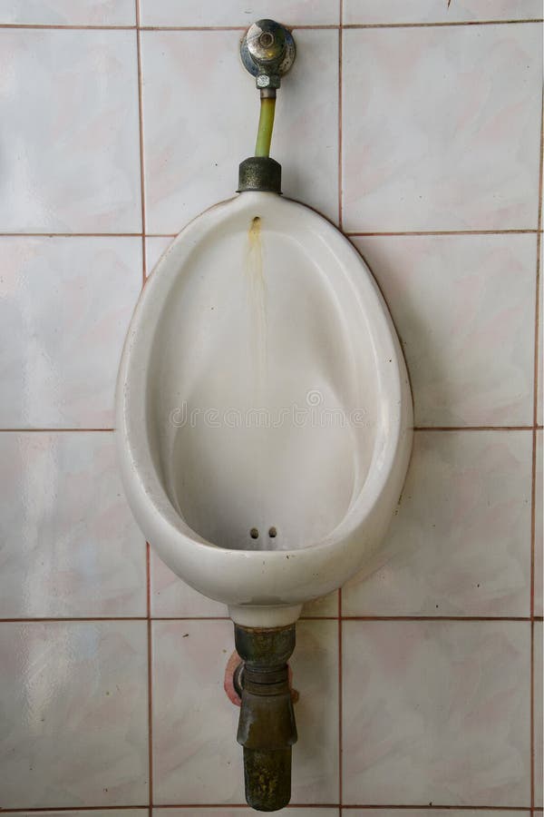 465 Old Urinals Stock Photos - Free & Royalty-Free Stock Photos from ...