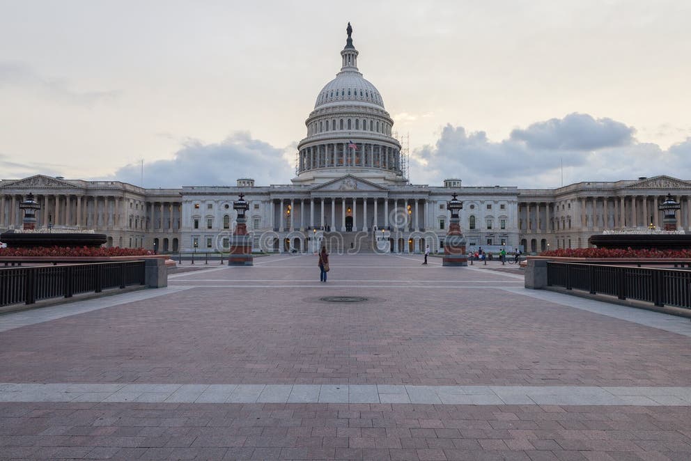 The US Capitol in Washington DC Landscape Editorial Image - Image of ...