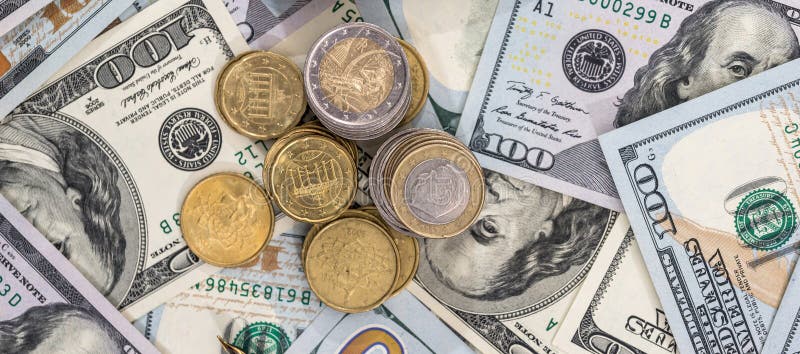 Us Cent Coins on the Paper Dollars, Saving Concept Stock Image - Image ...