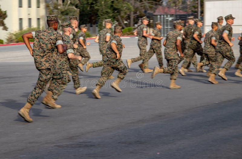 US Marines on the Run editorial photography. Image of pendleton - 152849722