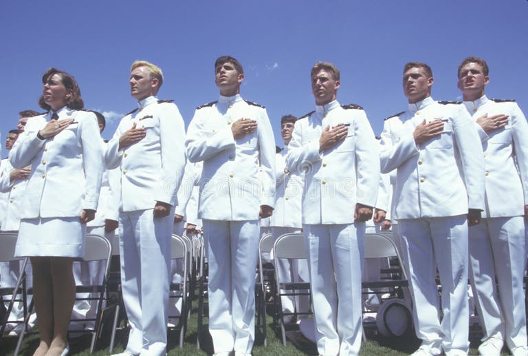 US Naval Academy Graduation Editorial Image - Image of pledge ...