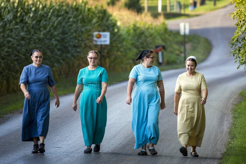 132 Mennonite Woman Stock Photos - Free & Royalty-Free Stock Photos ...