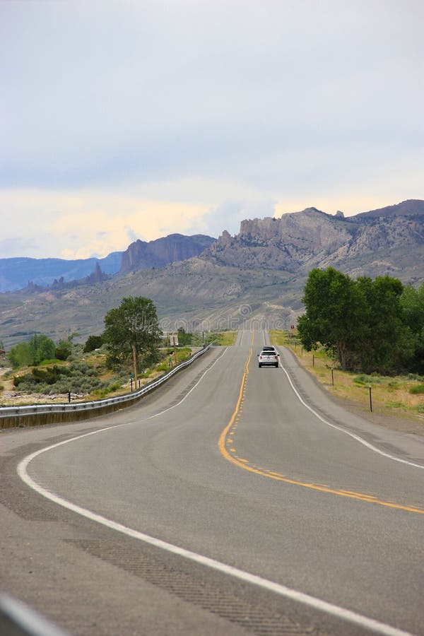 USA Road with Mountain View Stock Image - Image of deserted, arizona ...