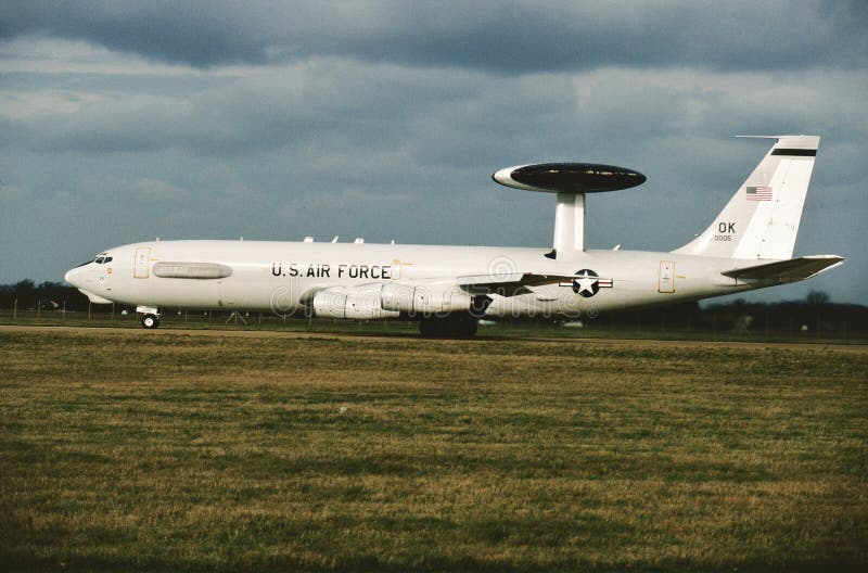 Usaf Boeing E3b Sentry 770352 Cn48112 Ln926 B707 Redactionele Foto ...