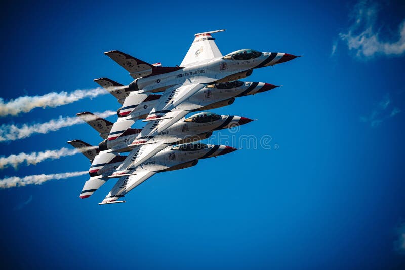 USAF Thunderbirds Demonstration Team Flying in the Blue Sky Editorial ...