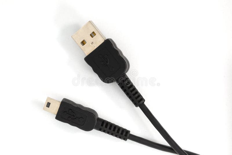 USB-Anschluss und Mini-USB stockfoto. Bild von netzkabel - 220995992
