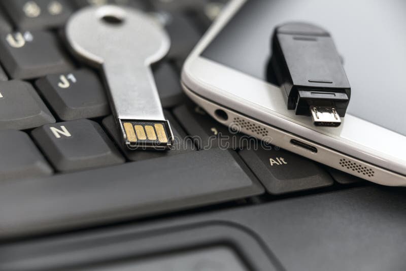 USB Flash Drive on Laptop Keyboard Stock Photo - Image of information ...