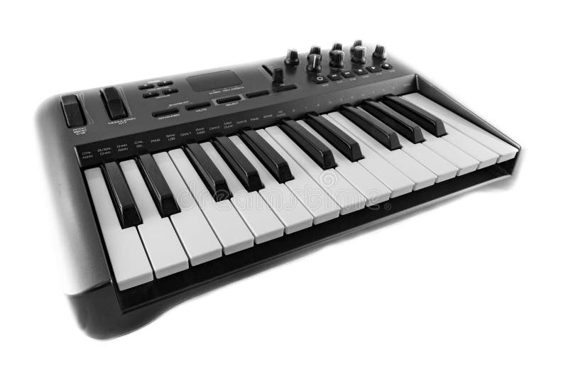 USB MIDI Synthesizer Keyboard Controller Op Witte Achtergrond Stock ...