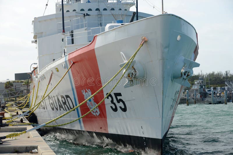USCGC Ingham (WHEC-35) editorial photography. Image of ship - 29053517