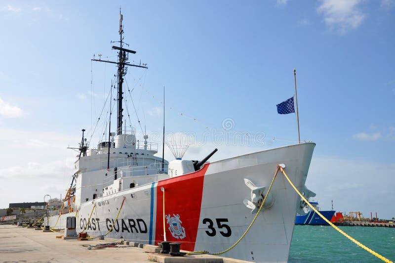 USCGC Ingham (WHEC-35) imagem editorial. Imagem de unido - 63191385