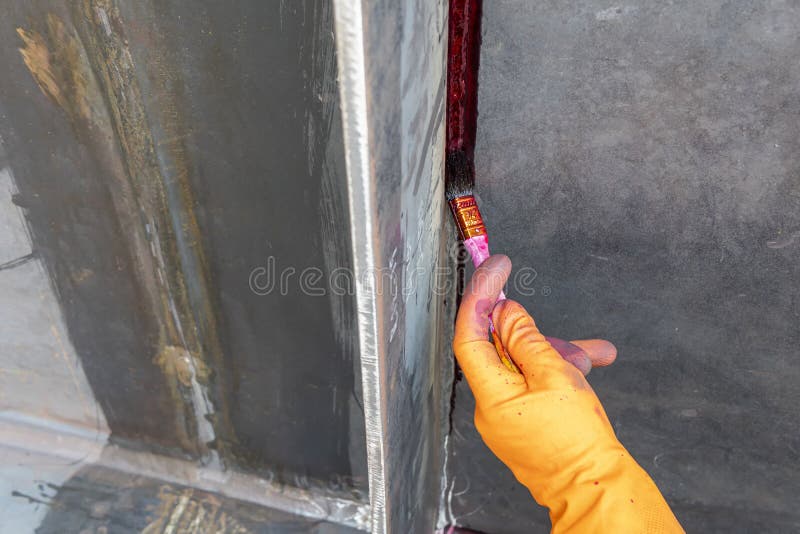 Use Brush Apply Liquid Penetrant into the Welded Stock Photo - Image of ...