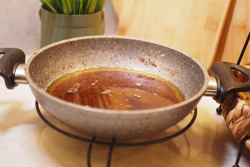 Used Cooking Oil in Frying Pan. Stock Image - Image of olive, used ...