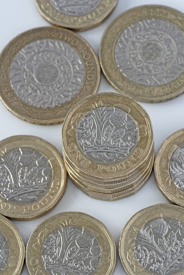 Used £1 (One Pound Sterling) UK Coins in Close Up Stock Photo - Image ...