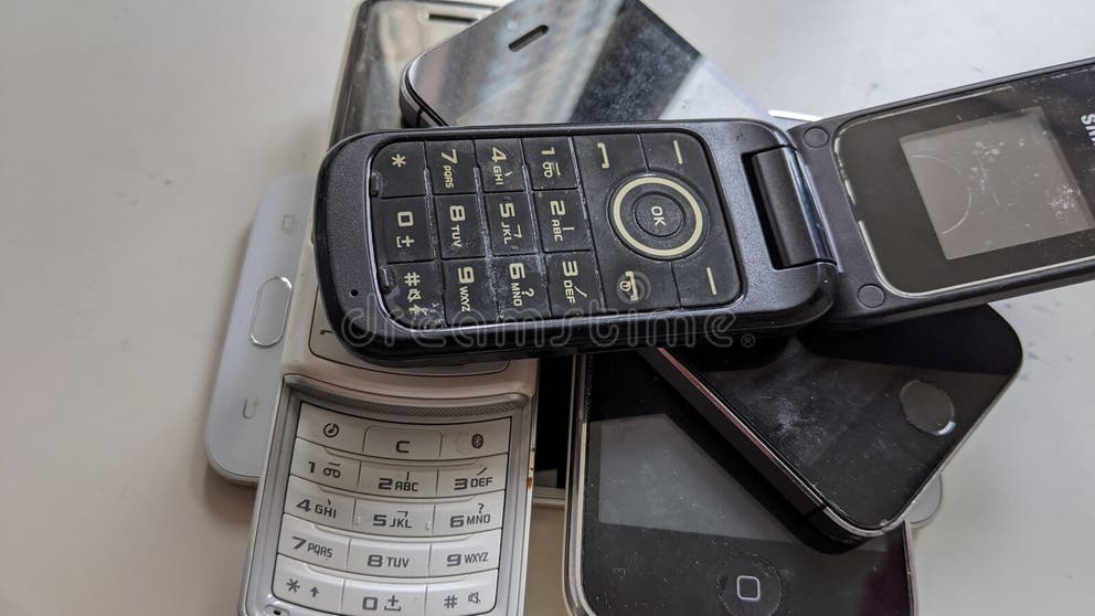 Outdated Mobile Phone Handsets Stock Photo - Image of mobile ...