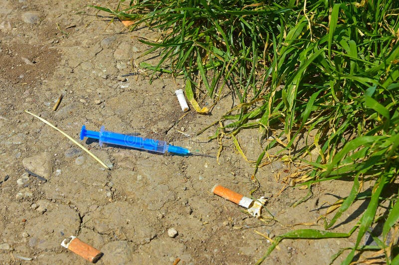 Used Syringe editorial stock image. Image of subcutaneous - 88525734