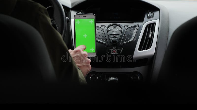 Using a Green Screen Smartphone Inside a Car Stock Video - Video of ...