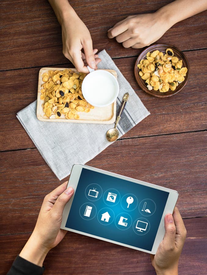 Using Innovative Technologies Computer System Innovation Digita Stock ...