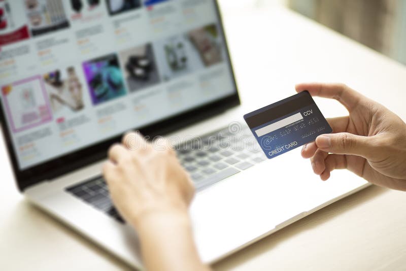Using Laptop Online Shopping Payment Option Credit Card Successful ...