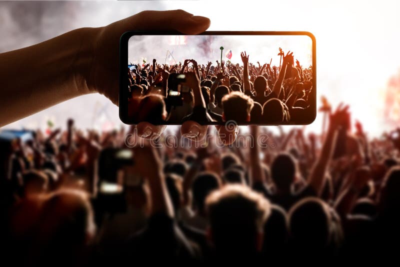 Using Technology at the Event. Mobile Phone in Hand Stock Image - Image ...