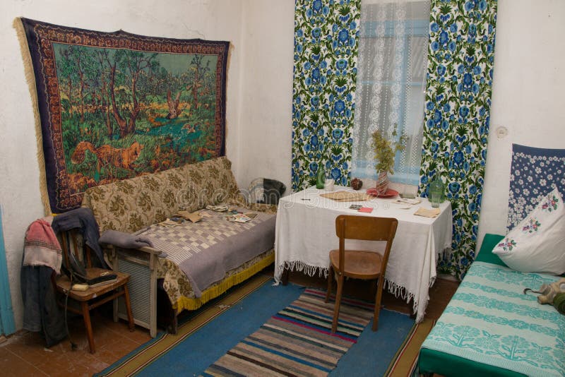 USSR Soviet old room editorial stock image. Image of living - 84726579