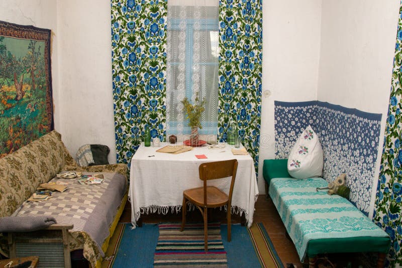 USSR Soviet old room editorial stock image. Image of apartment - 84727939
