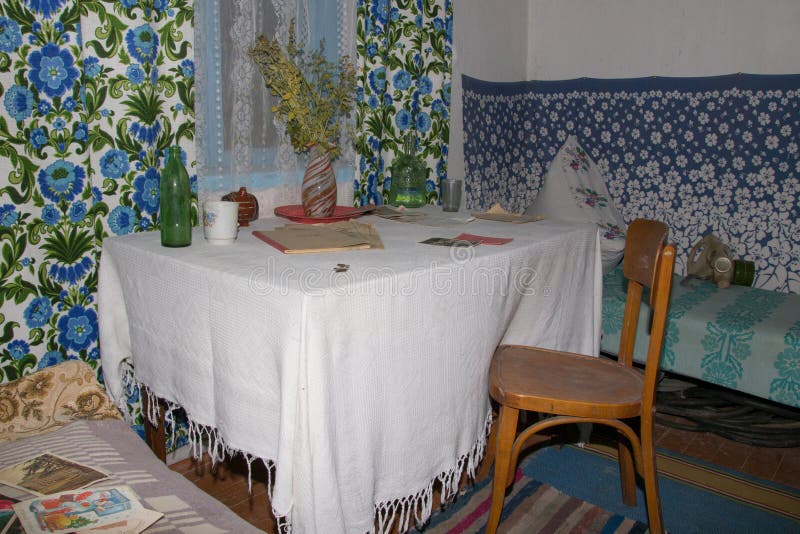 USSR Soviet old room editorial stock image. Image of apartment - 84727939