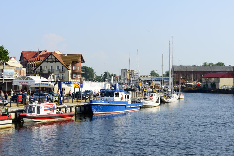Ustka - Polen redaktionelles foto. Bild von polen, reise - 56647961