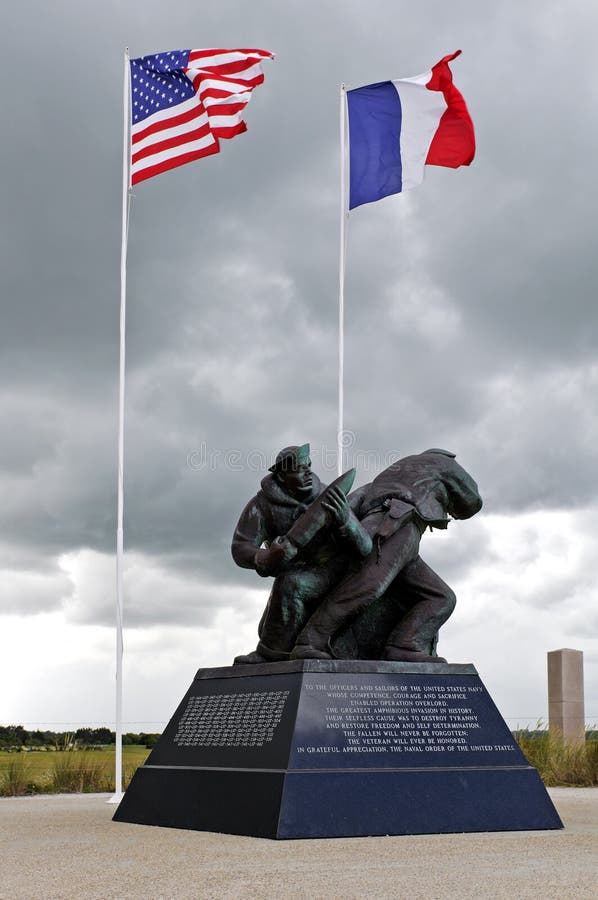 Utah Beach with Memorial Statue Editorial Photography - Image of ...
