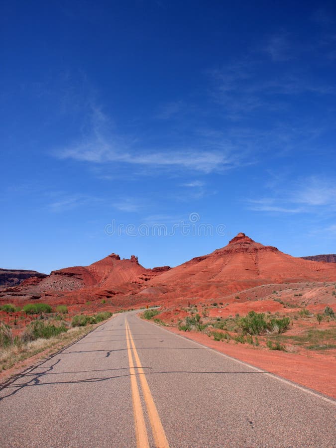Utah state with road stock image. Image of nature, southwest - 14200571