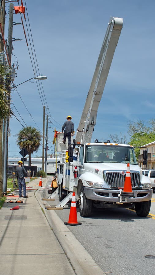 Utility workers stock image. Image of generator, hydroelectric - 1922229