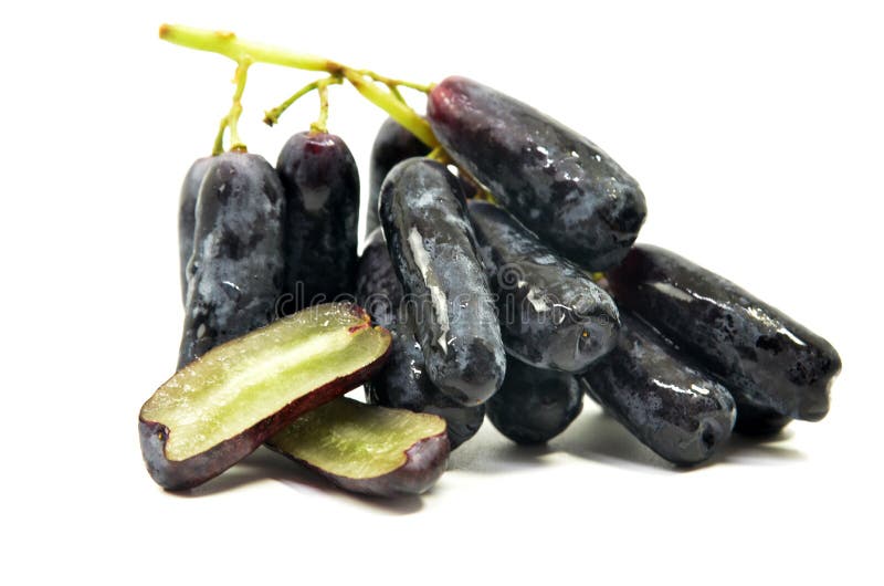 Las Uvas Del Zafiro Son Una Fruta Nutritiva Y Una Buena Fuente De ...