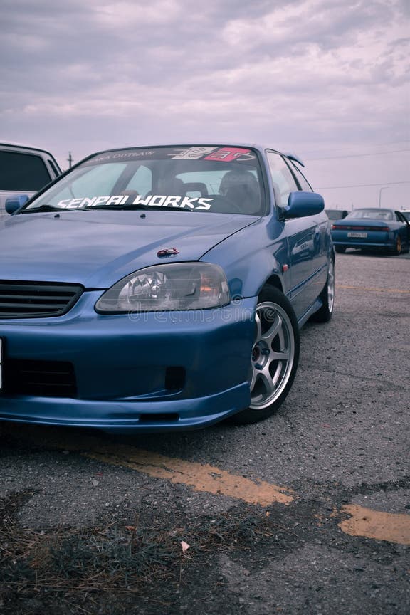 Uwu rim sedan editorial stock image. Image of sedan - 255698344