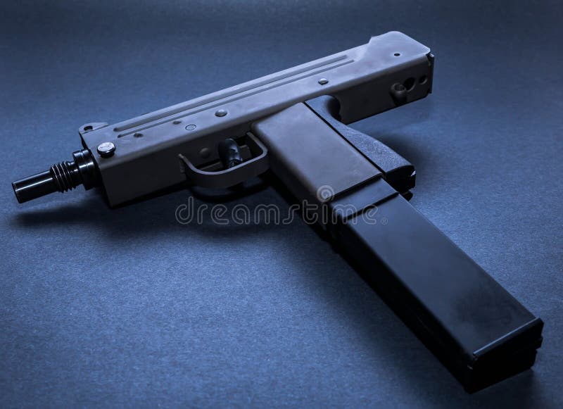 Mini Machine Gun KWC Mini Uzi Airgun (4.5mm CO2 Blowback) | RedWolf