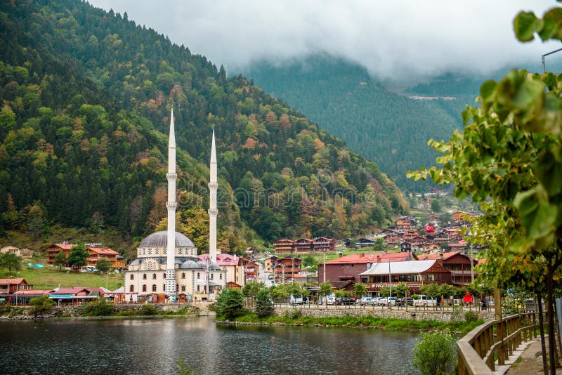 Uzungol Lake View â€“ TURKEY - TRABZON - Long Lake - View of the ...