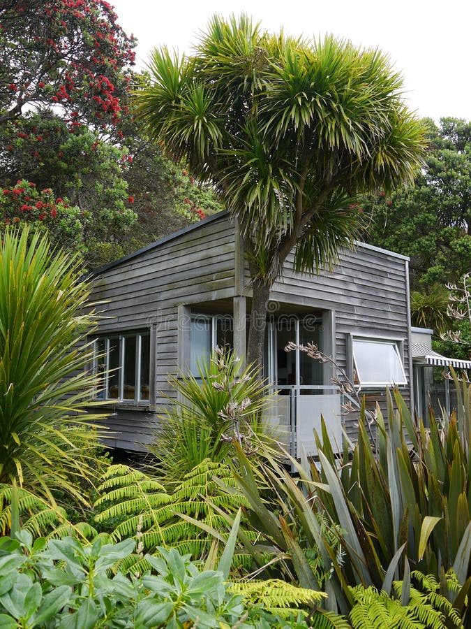 Vacation: NZ Holiday Cottage Stock Photo - Image of holiday, modern ...