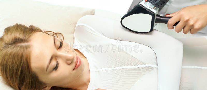 Vaccuum Massage Procedure Anti Cellulite Lpg Treatment Cosmetology
