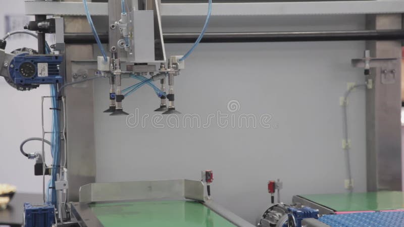 Vacuum Arm Picking Boxes stock footage. Video of suction - 260683806