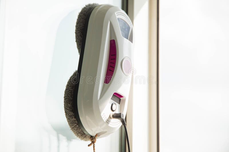 Vacuum Automatic Robot Window Cleaner Cleans Glass from Dirt without ...