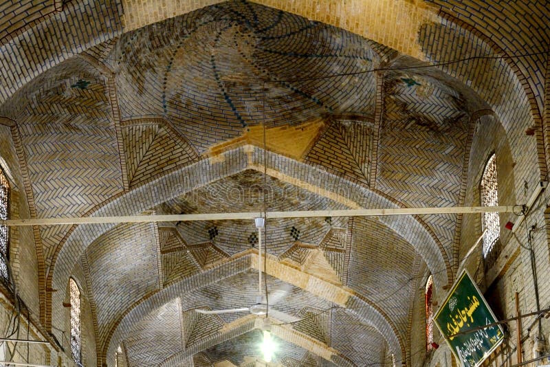 Carpets in the Vakil Bazaar, Shiraz, Iran Editorial Photography - Image ...