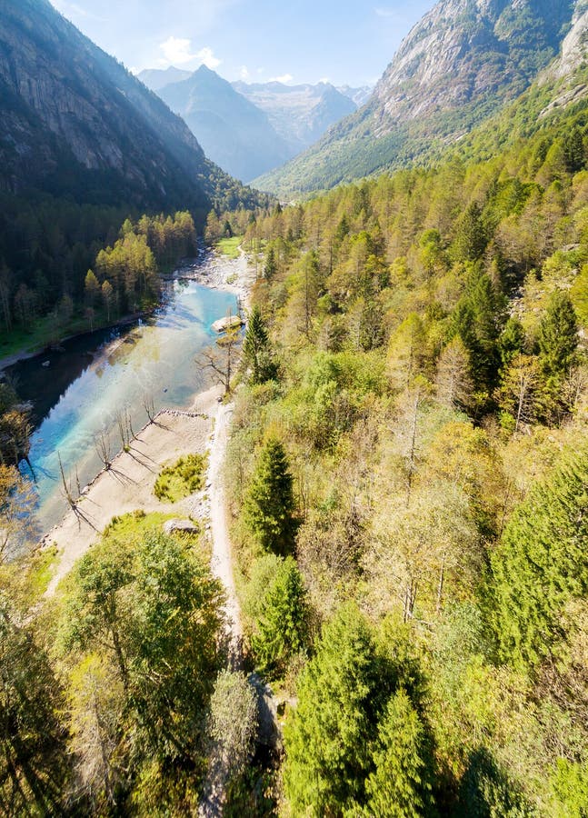 Val Di Mello - Valmasino it Stock Photo - Image of mountains, green ...